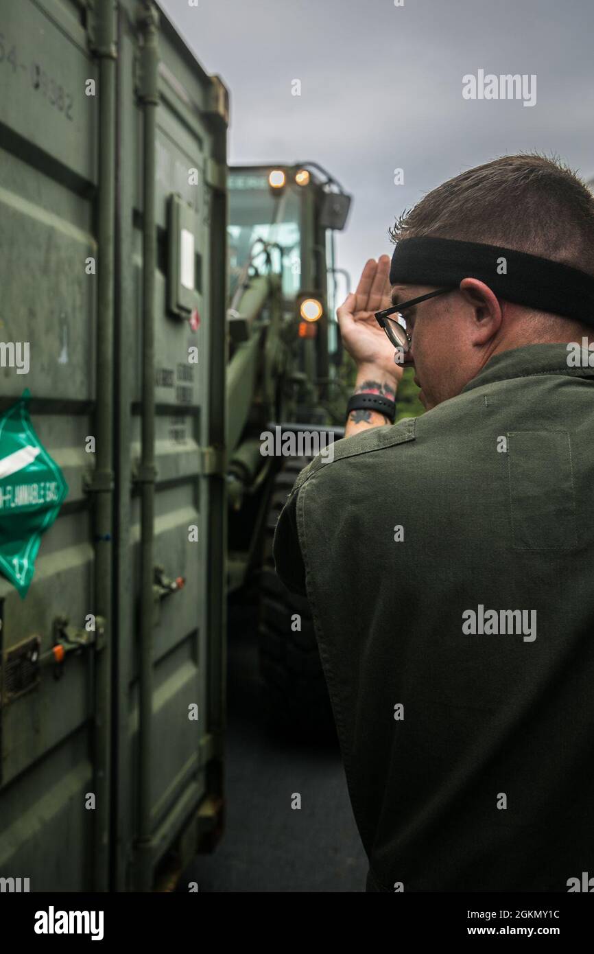 U.S. Navy BM2 Matthew Michela, Landing Craft Air Cushion (LCAC) load ...