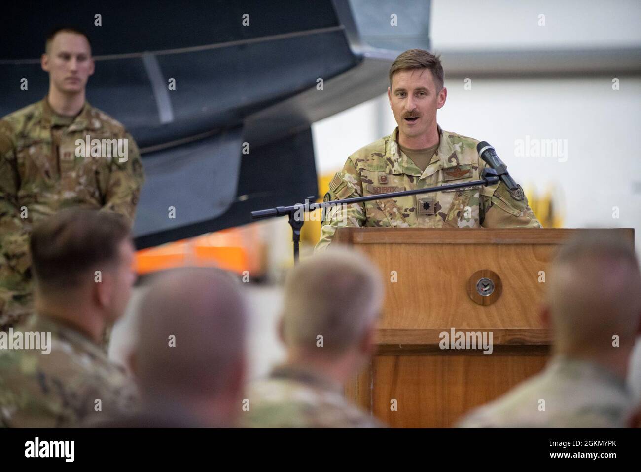 Outgoing commander b hi-res stock photography and images - Alamy