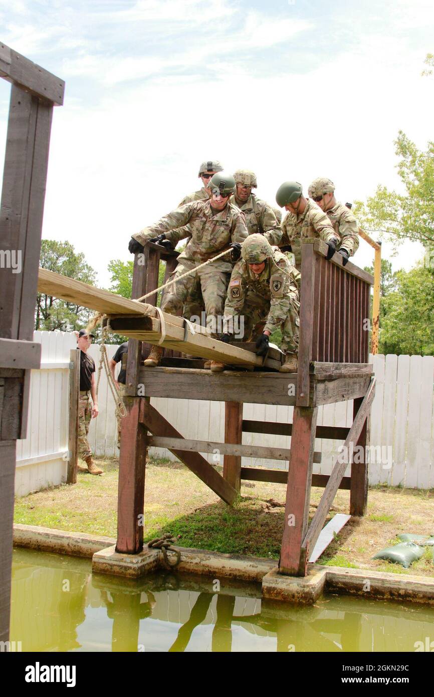 U.S. Army Soldiers attending the U.S. Army Aviation Center of ...