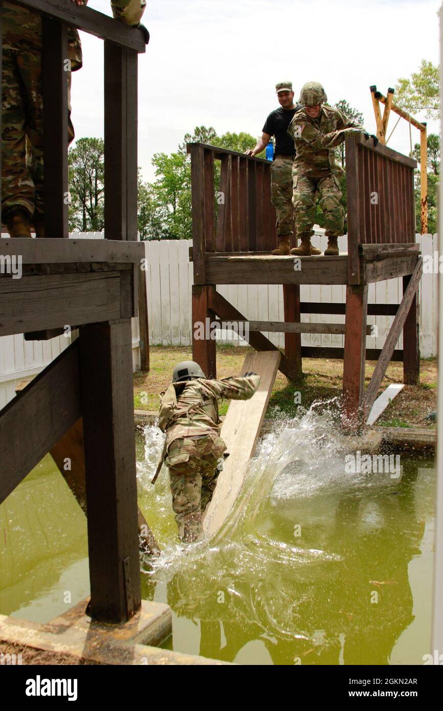 U.S. Army Soldiers attending the U.S. Army Aviation Center of ...
