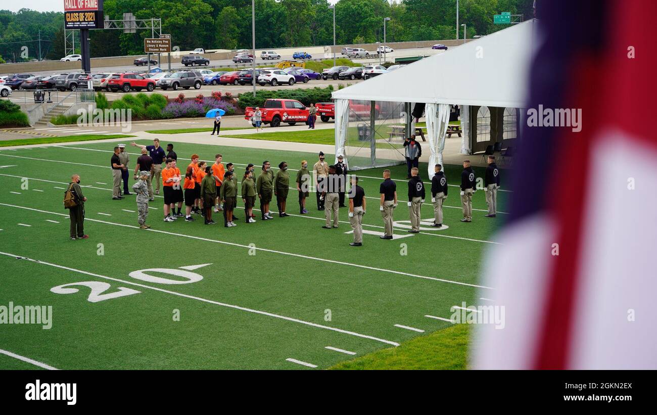 The U.S. Marine Corps Silent Drill Platoon held their final performance ...