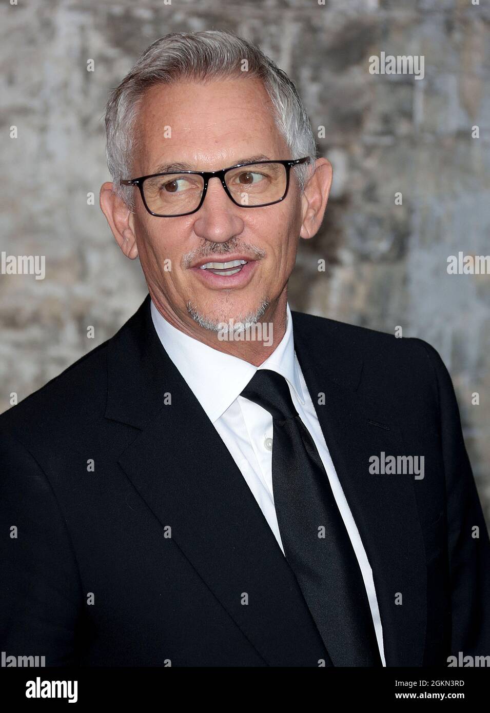 Gary lineker hi-res stock photography and images - Alamy