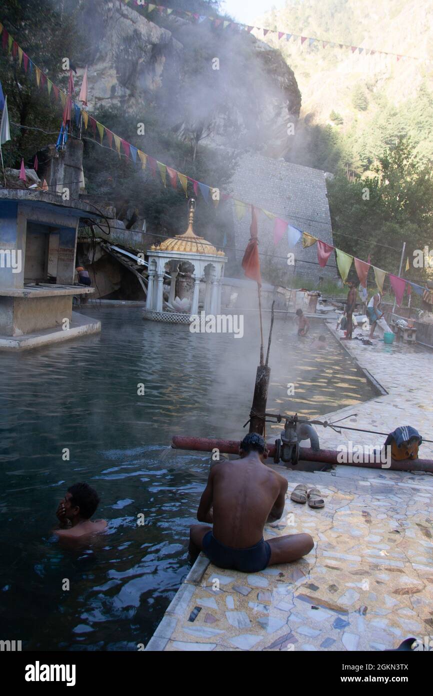Hot springs in parvati valley hi-res stock photography and images - Alamy