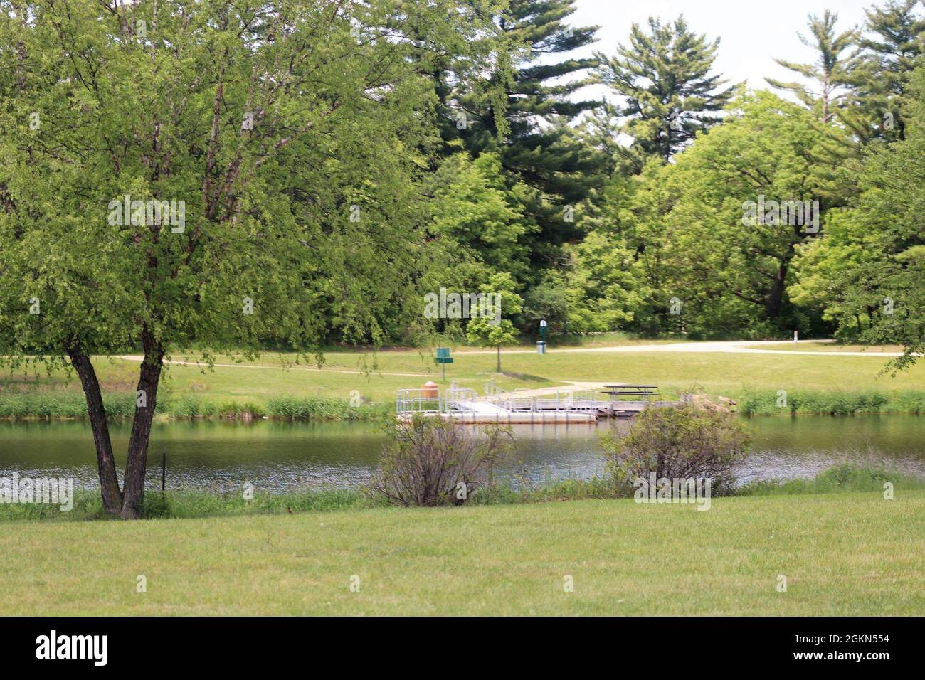 A scene of Suukjak Sep Lake at Pine View Campground in the Pine View ...
