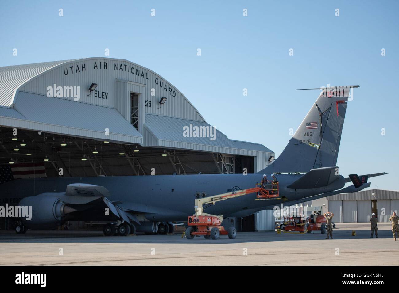 U.S. Airmen from the 151st Air Refueling Wing, Utah Air National Guard ...