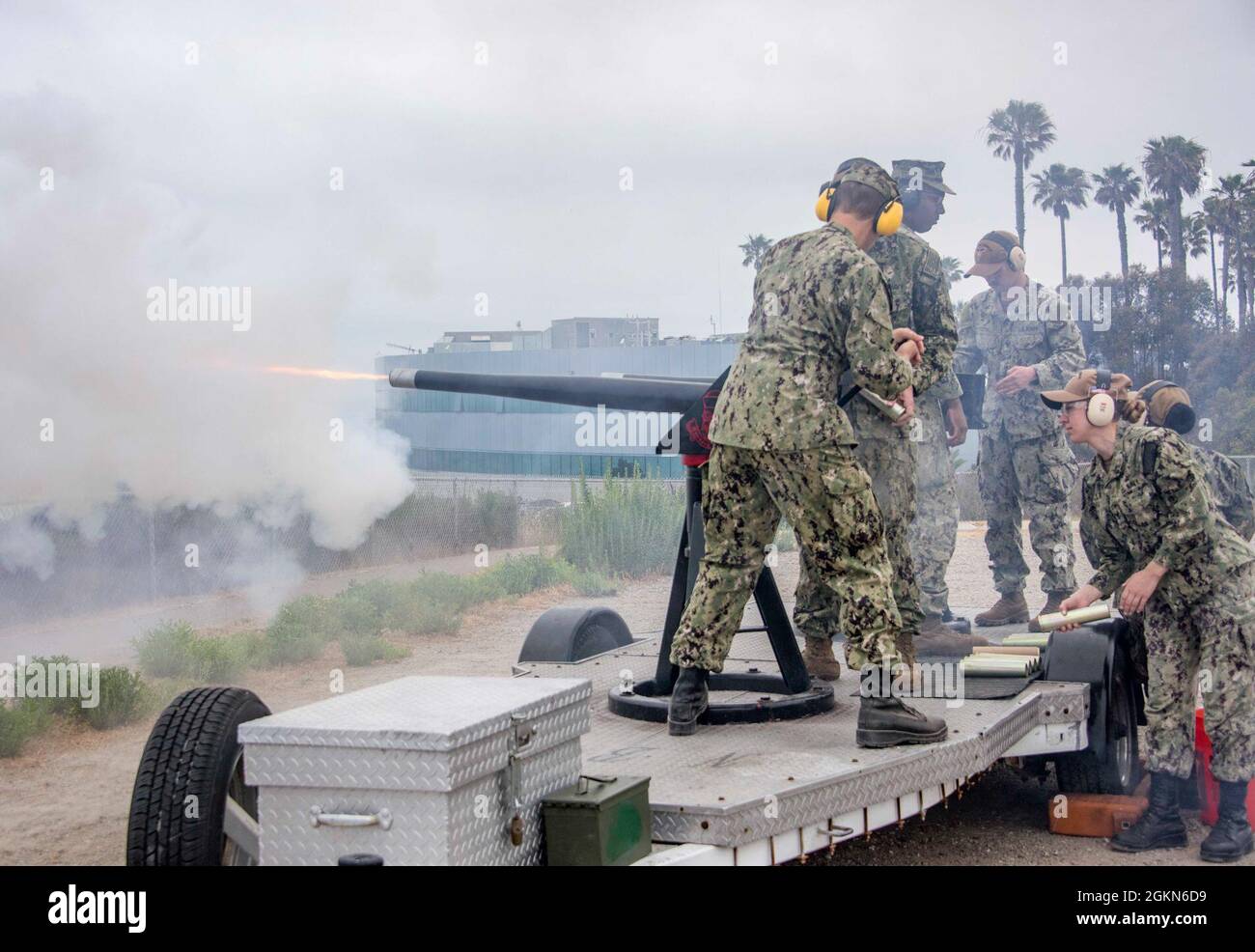 210603-N-ZZ513-1025 SAN DIEGO (June 3, 2021) Sailors from the Naval ...