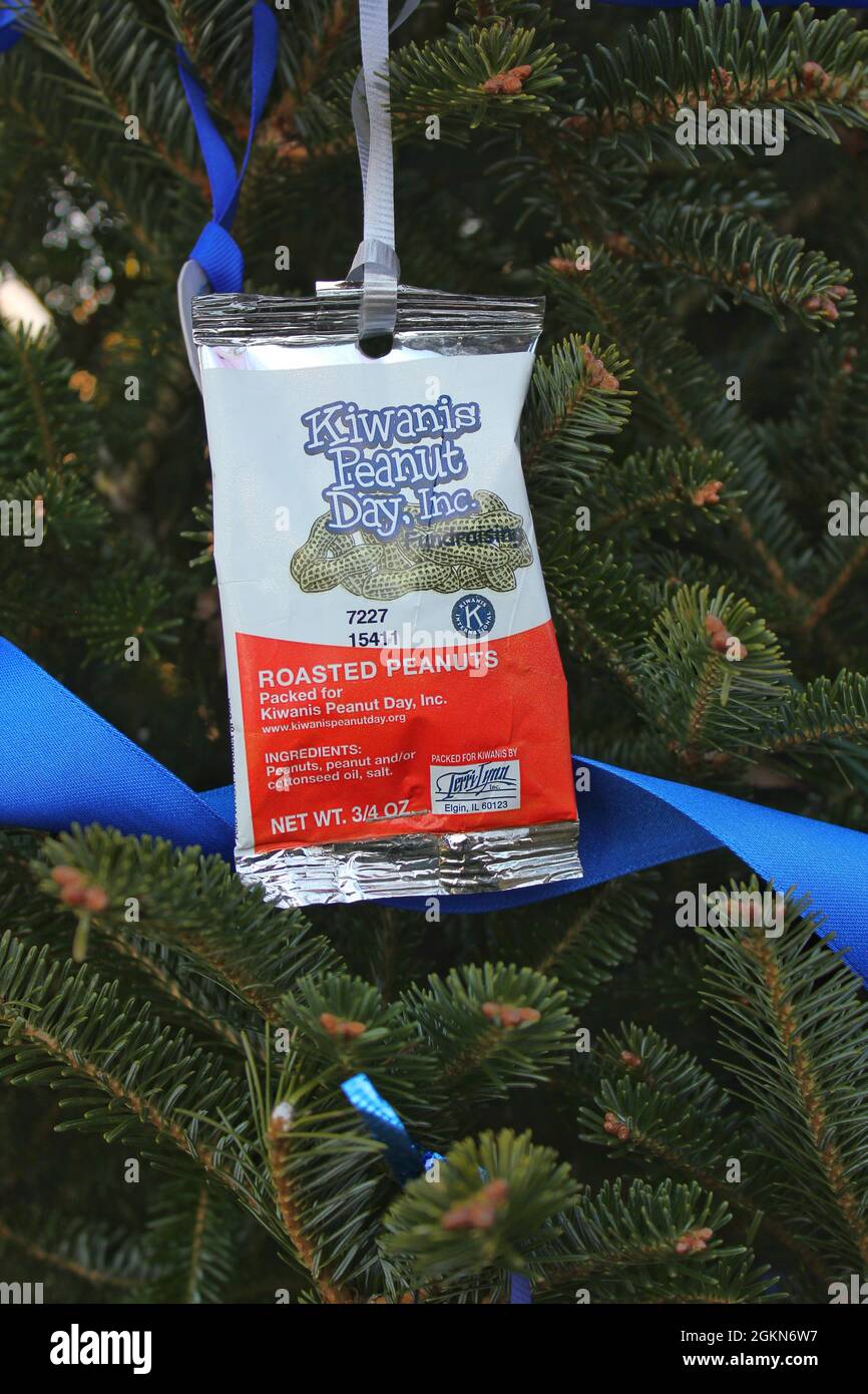 Kiwanis peanut day hi-res stock photography and images - Alamy