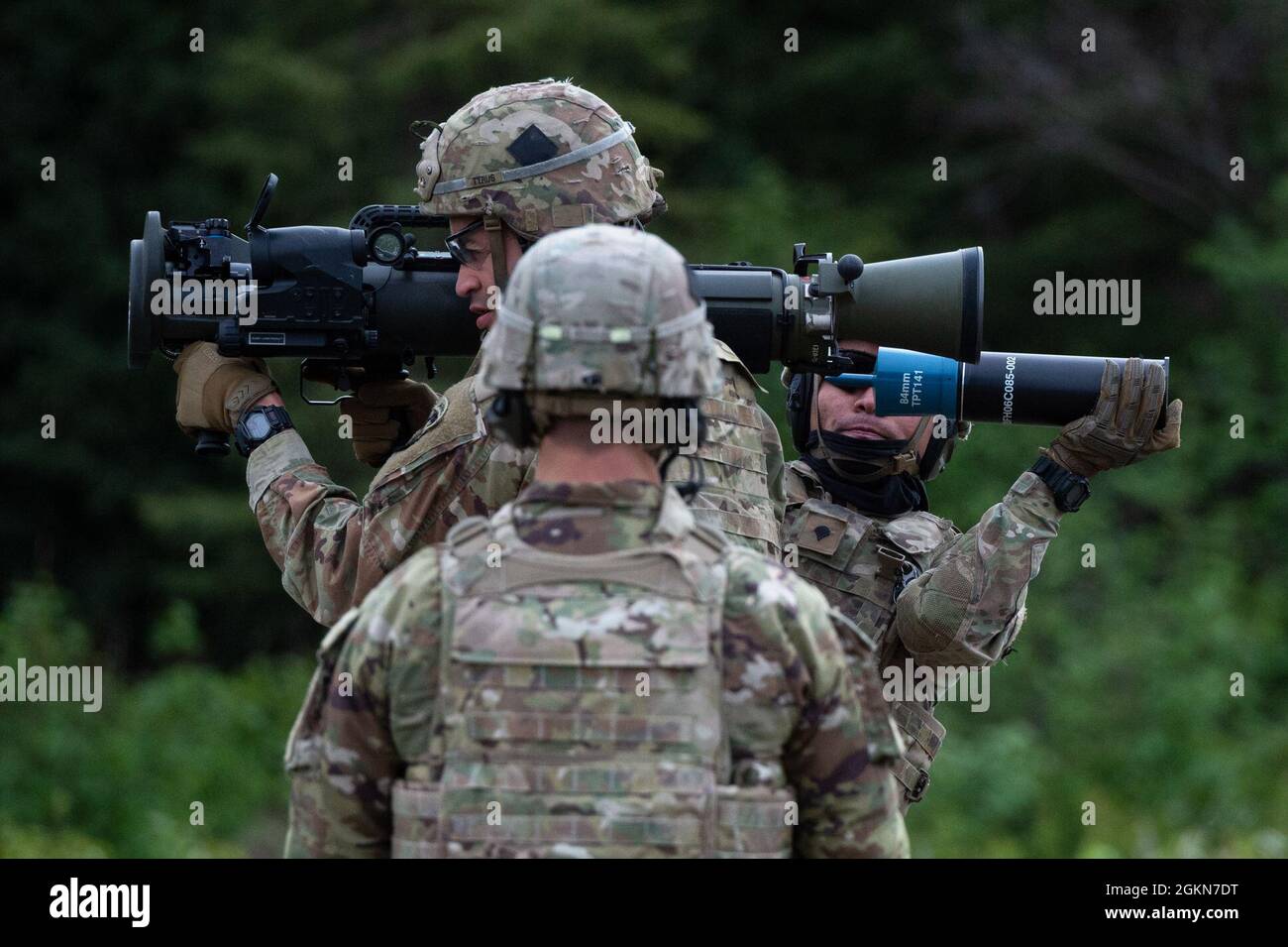 Army paratroopers assigned to Blackfoot Company, 1st Battalion, 501st ...