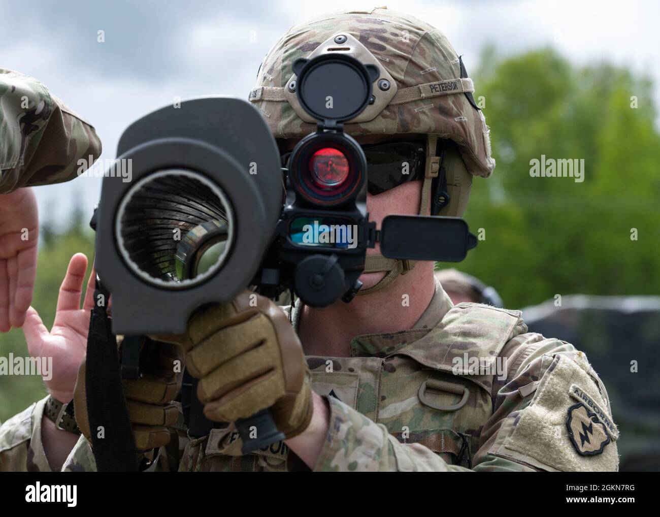 Portable anti armor weapon hi-res stock photography and images - Alamy