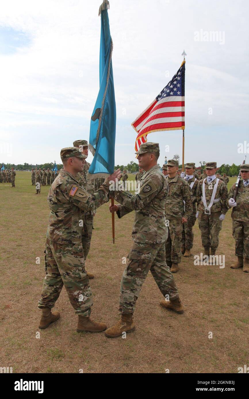 FORT GORDON, Ga. – Lt. Col. Wayne Sanders (right), the departing ...