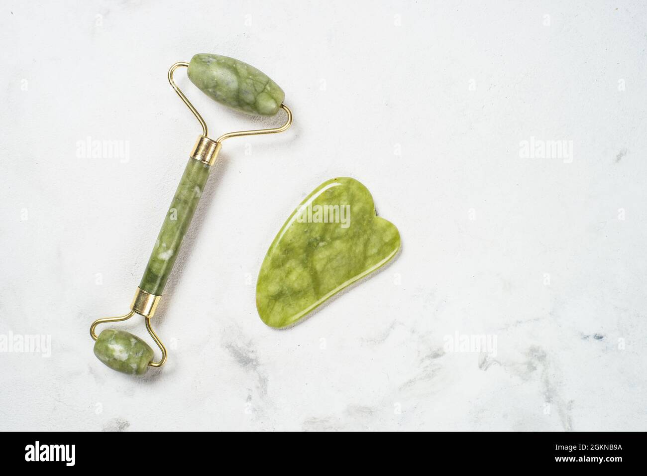 Gua sha cosmetic stone hi-res stock photography and images - Alamy