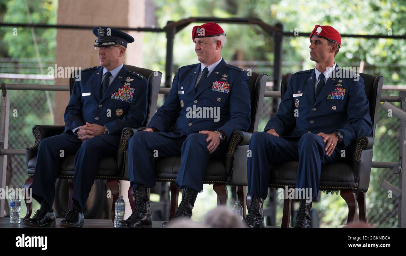 U.S. Air Force Lt. Gen. Jim Slife, left, commander of Air Force Special ...