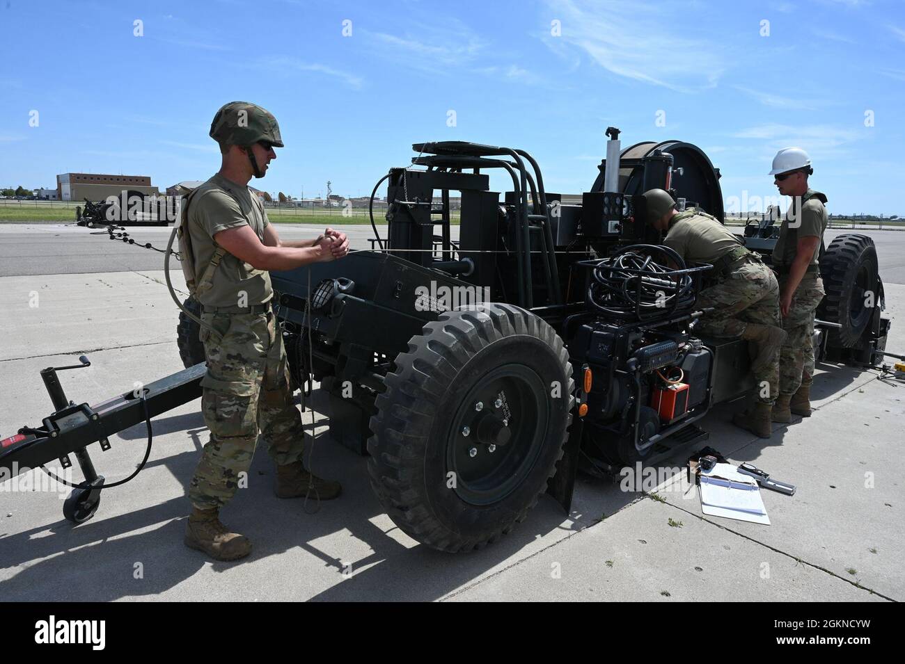 The mobile aircraft arresting system hi-res stock photography and ...