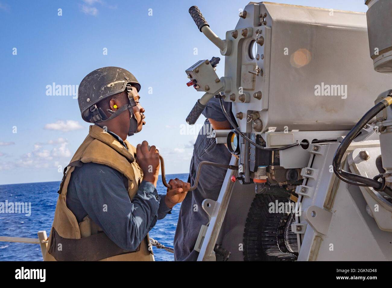PACIFIC OCEAN (June 4, 2021) – Gunner’s Mate 3rd Class Isaac St. Fleur ...