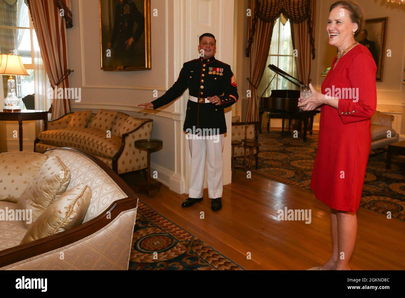 The Honorable Michèle A. Flournoy receives a tour of the Marine Corps ...