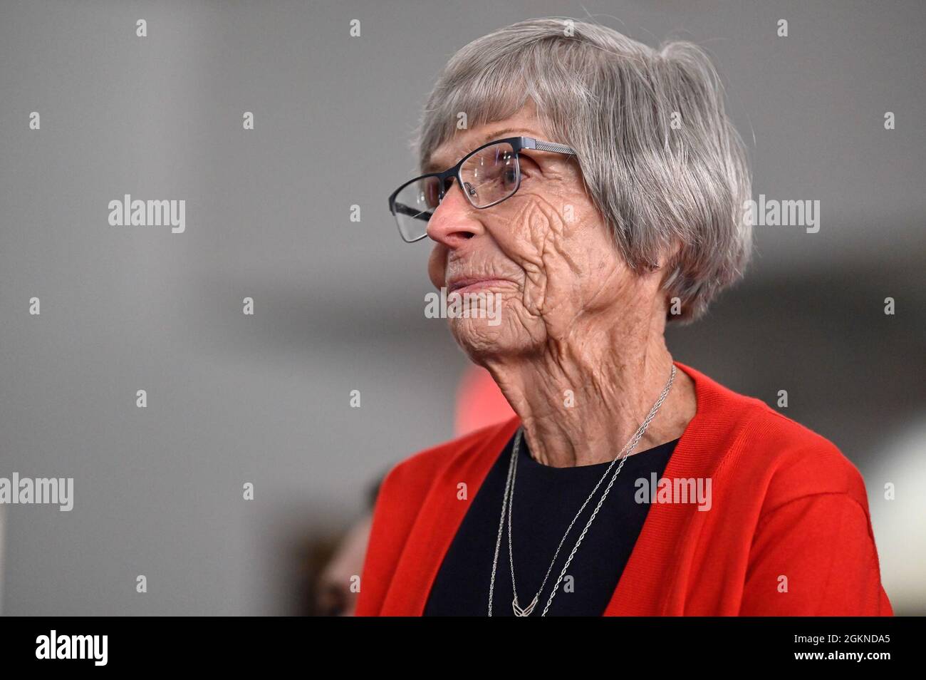 The mother-in-law of Lt. Gen. Robert Miller stands in acknowledgment ...