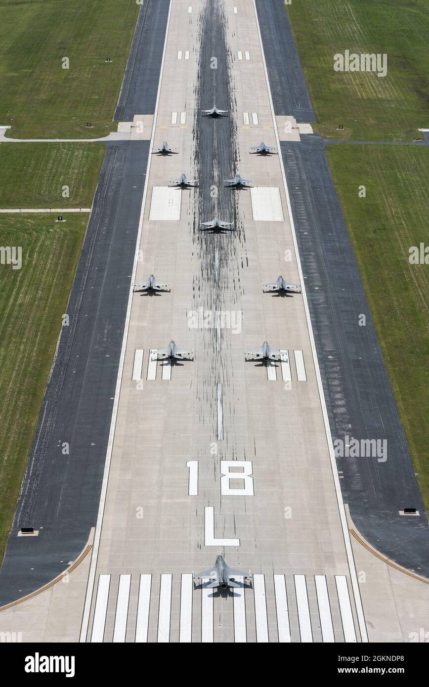 F-16 Vipers from the 138th Fighter Wing participate in an elephant walk ...