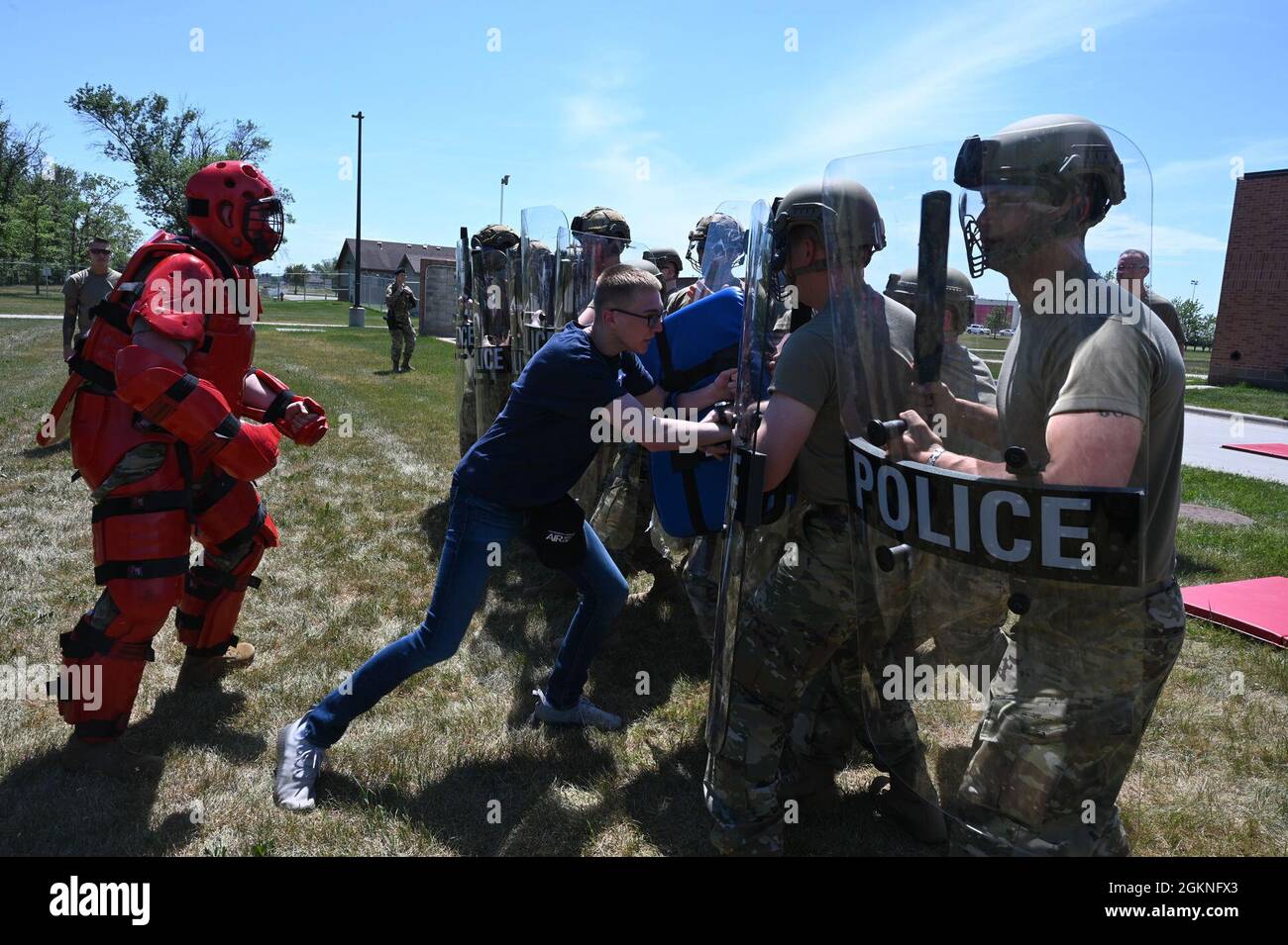 119th Security Forces Squadron members conduct riot control training ...