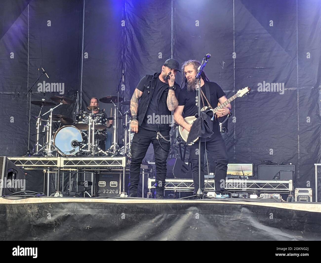 Country singer Brantley Gilbert performs during Fort Wainwright's ...