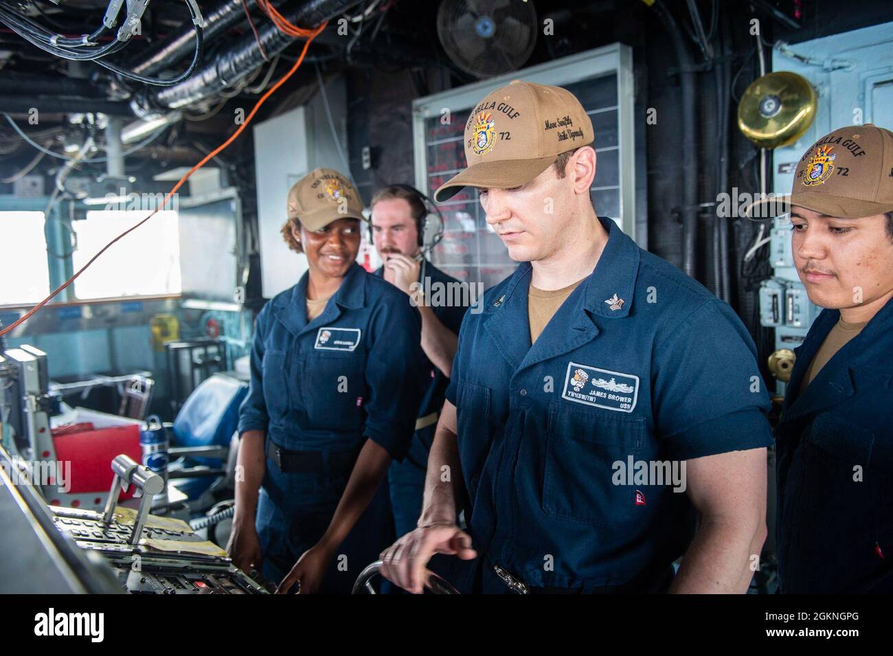 210605-N-RG587-1031 STRAIT OF HORMUZ (June 5, 2021) Yeoman 1st Class ...