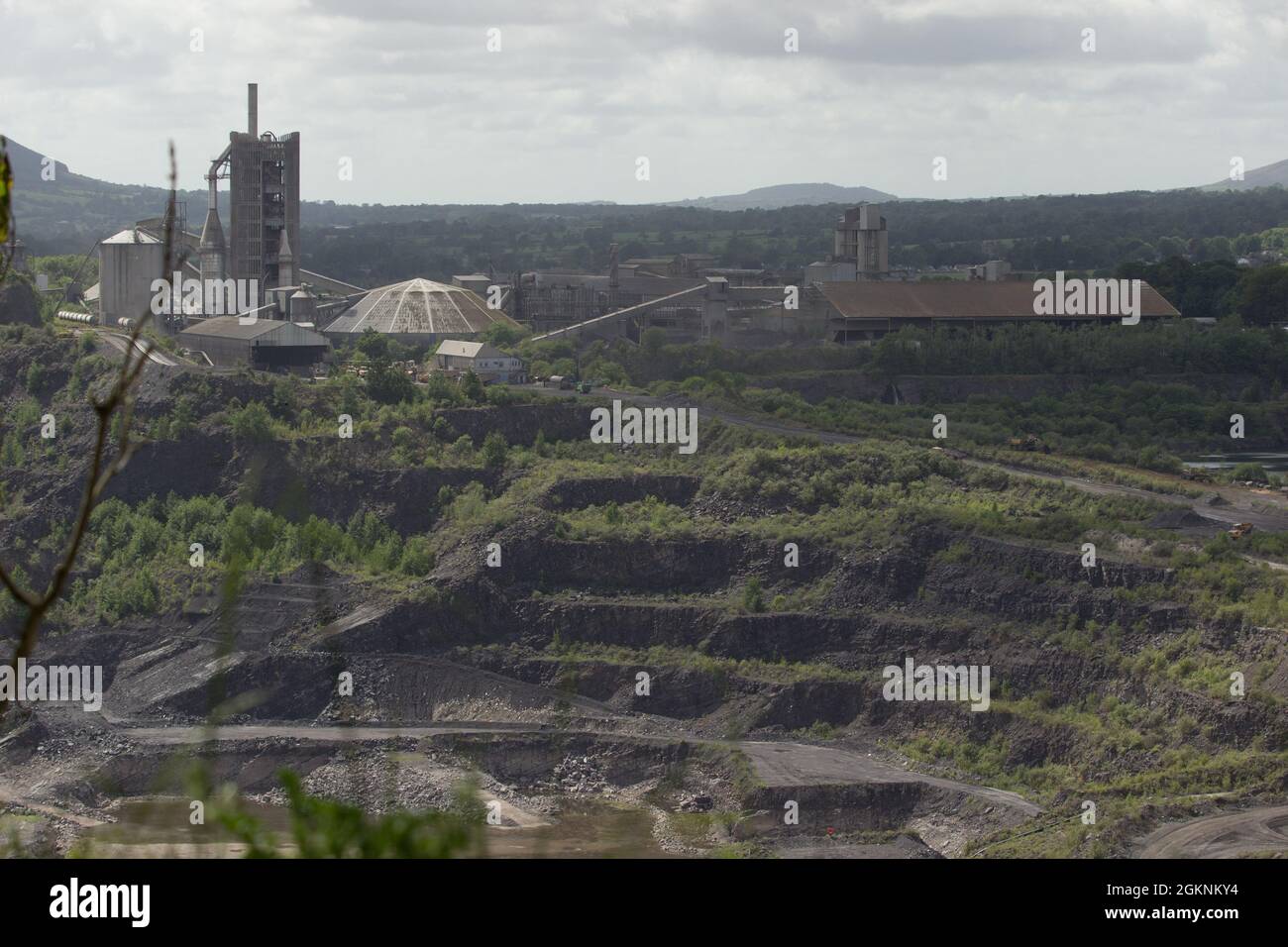 Quarry limestone hi-res stock photography and images - Alamy