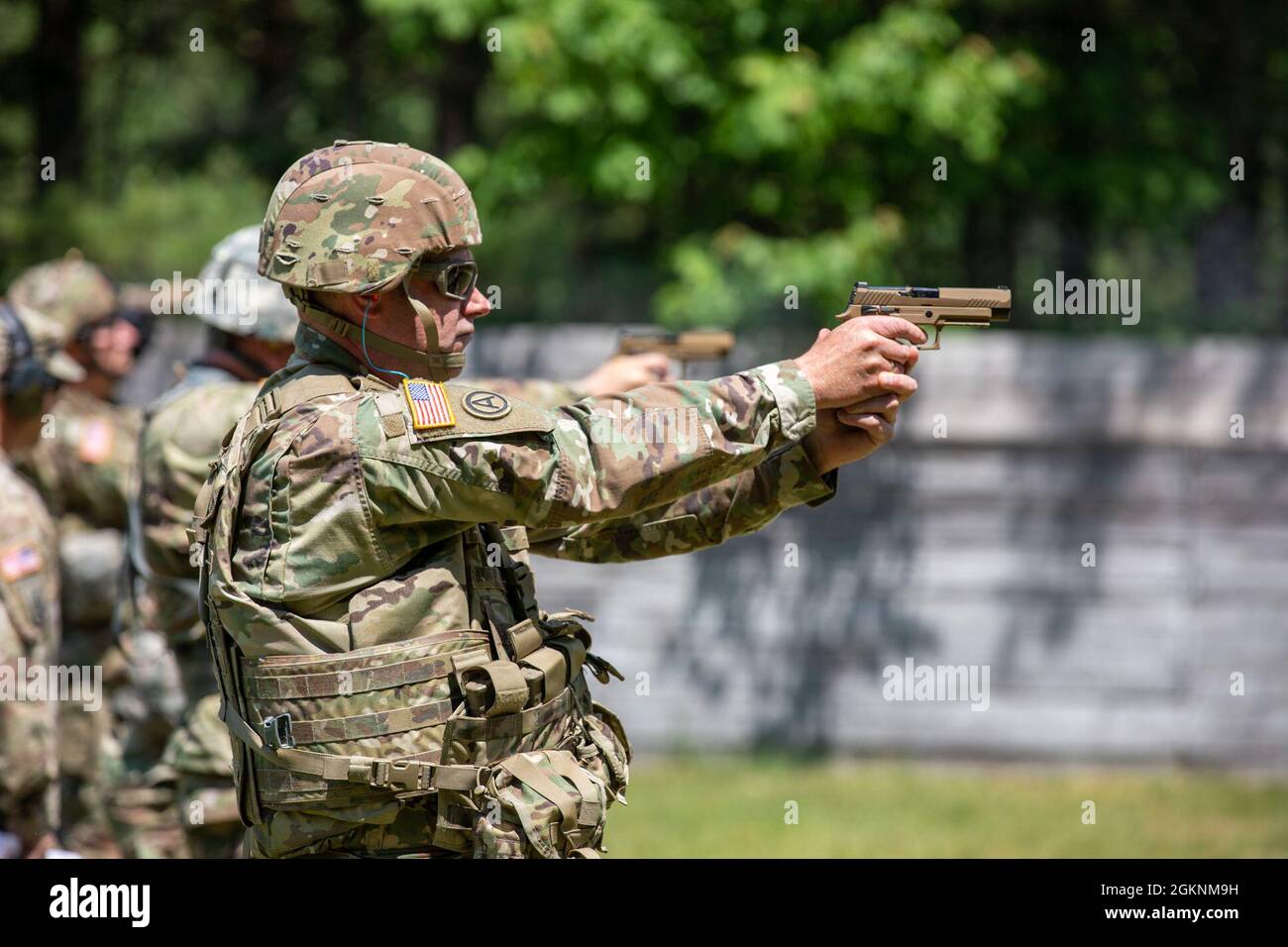 U.S. Army Soldiers assigned to Joint Force Headquarters, Vermont Army ...