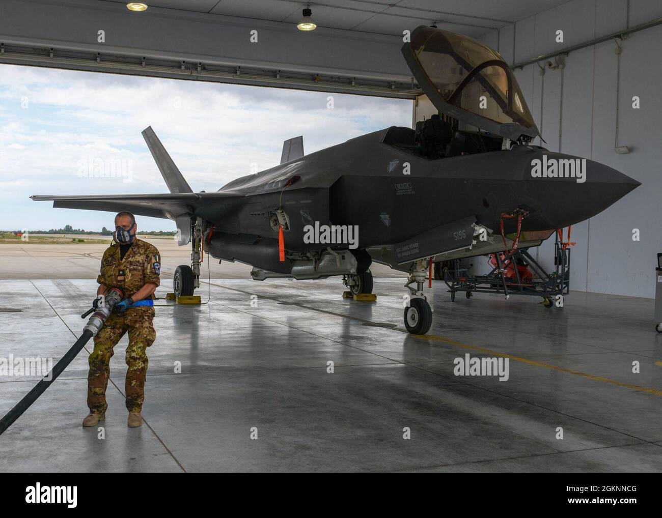 Italian air force Lt. Andrea Ciazza, 13th Group F-35 Lightning II crew ...