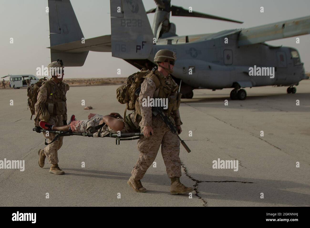 Trauma múltiple hi-res stock photography and images - Alamy