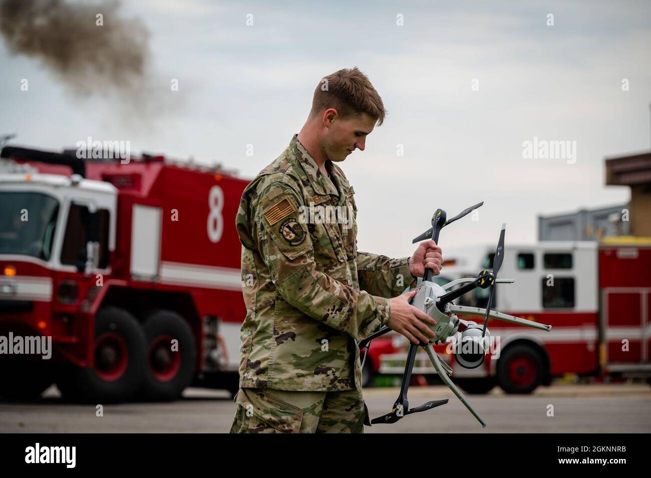 Rapid airfield damage assessment hi-res stock photography and images ...