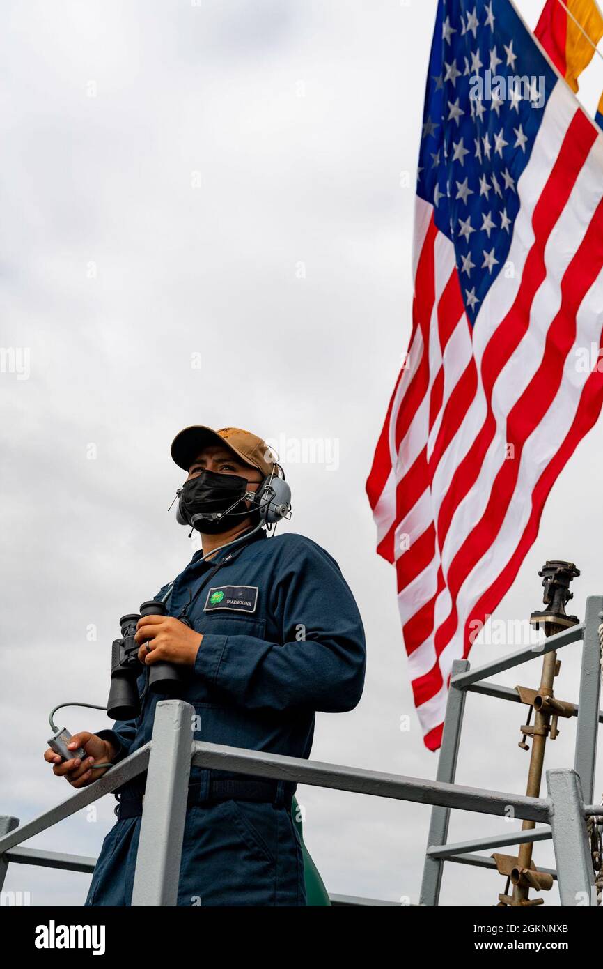 Starboard bridge wing hi-res stock photography and images - Alamy
