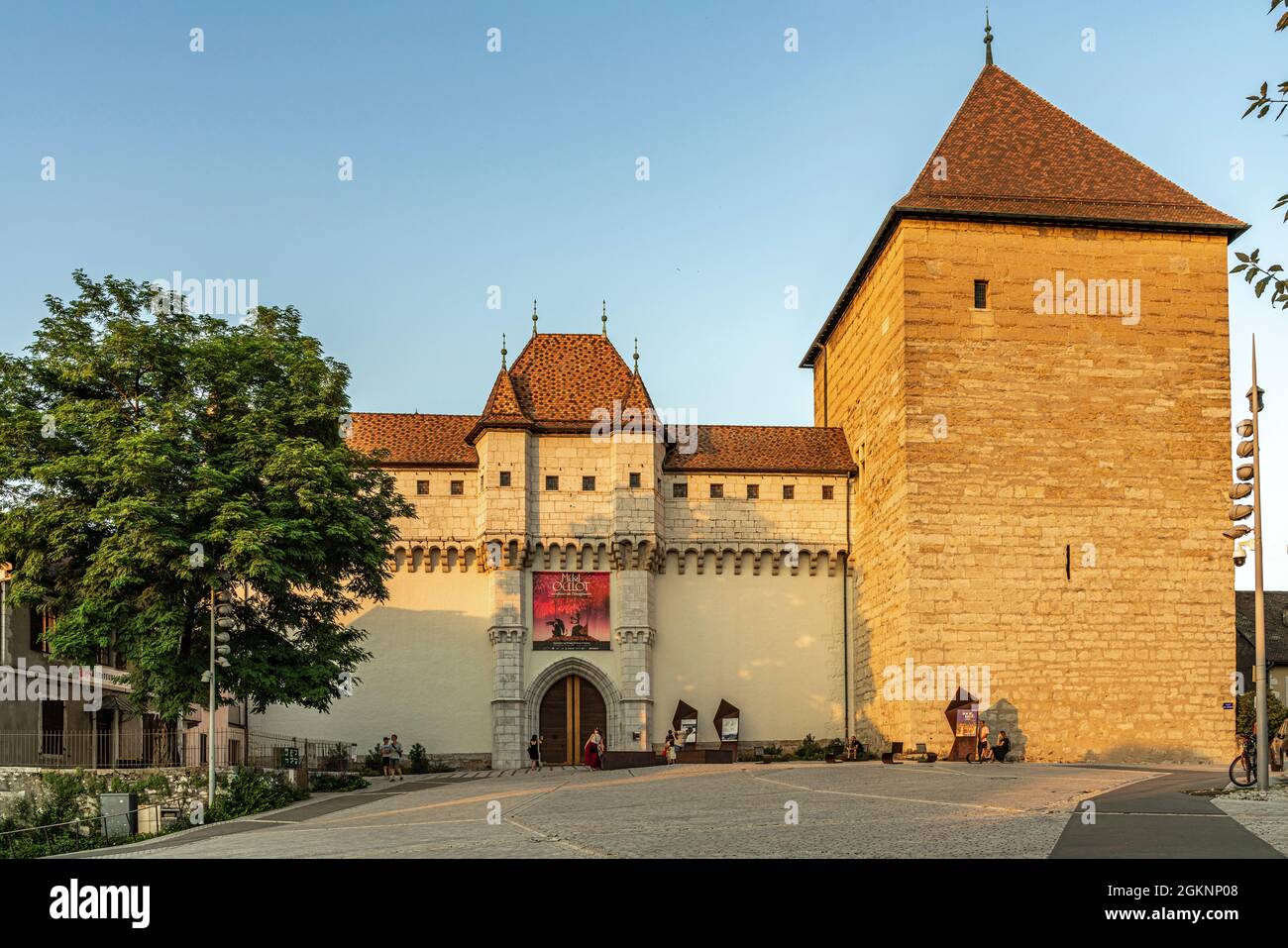 Annecy castle was built between the 12th and 16th centuries and ...