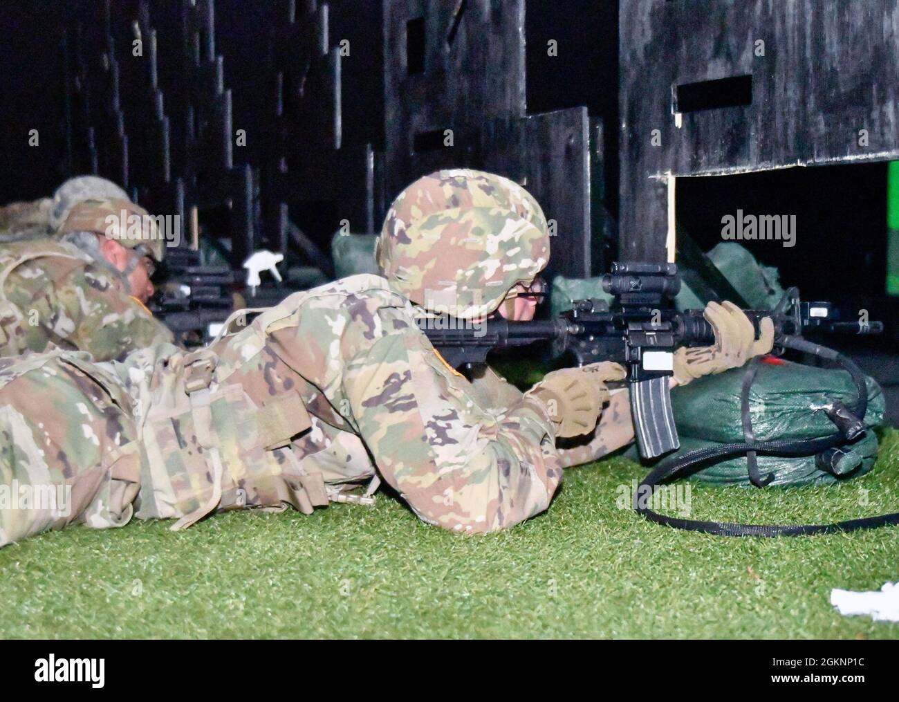 Soldiers from the 647th Regional Support Group (Forward), Fort Bliss ...