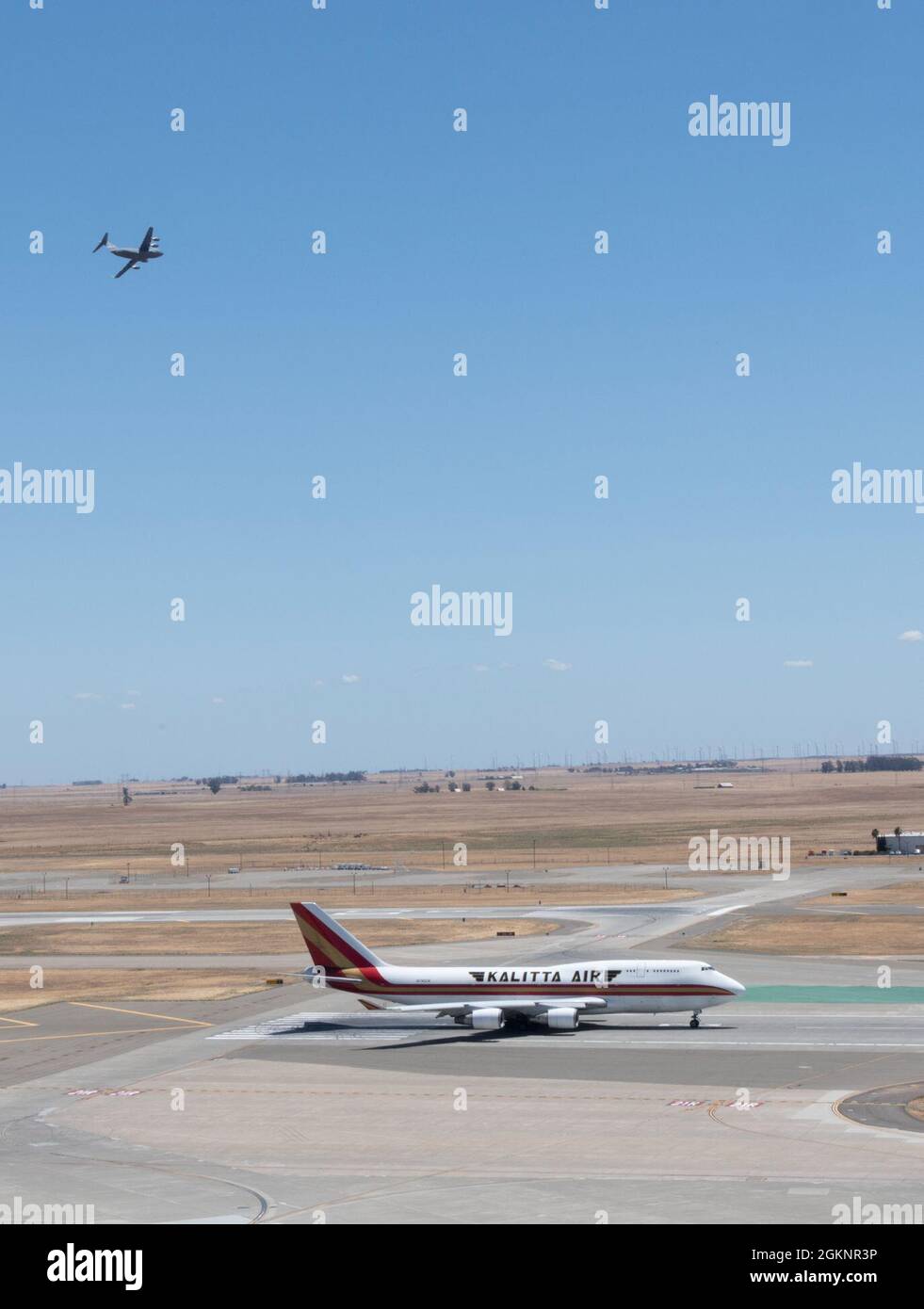 Kalitta air aircraft hi-res stock photography and images - Alamy