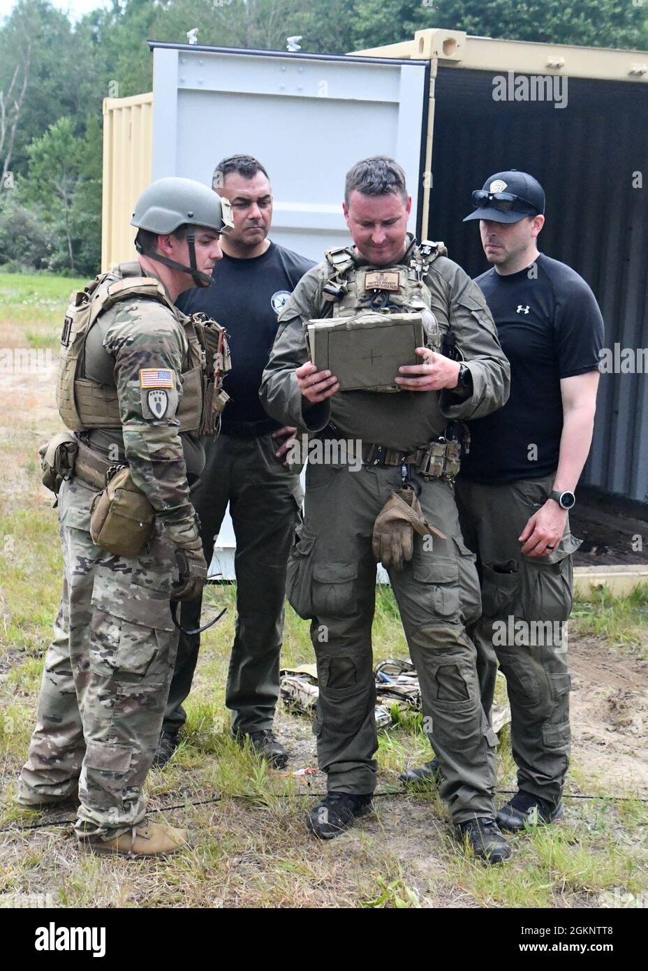 Massachusetts state police bomb squad hi-res stock photography and ...