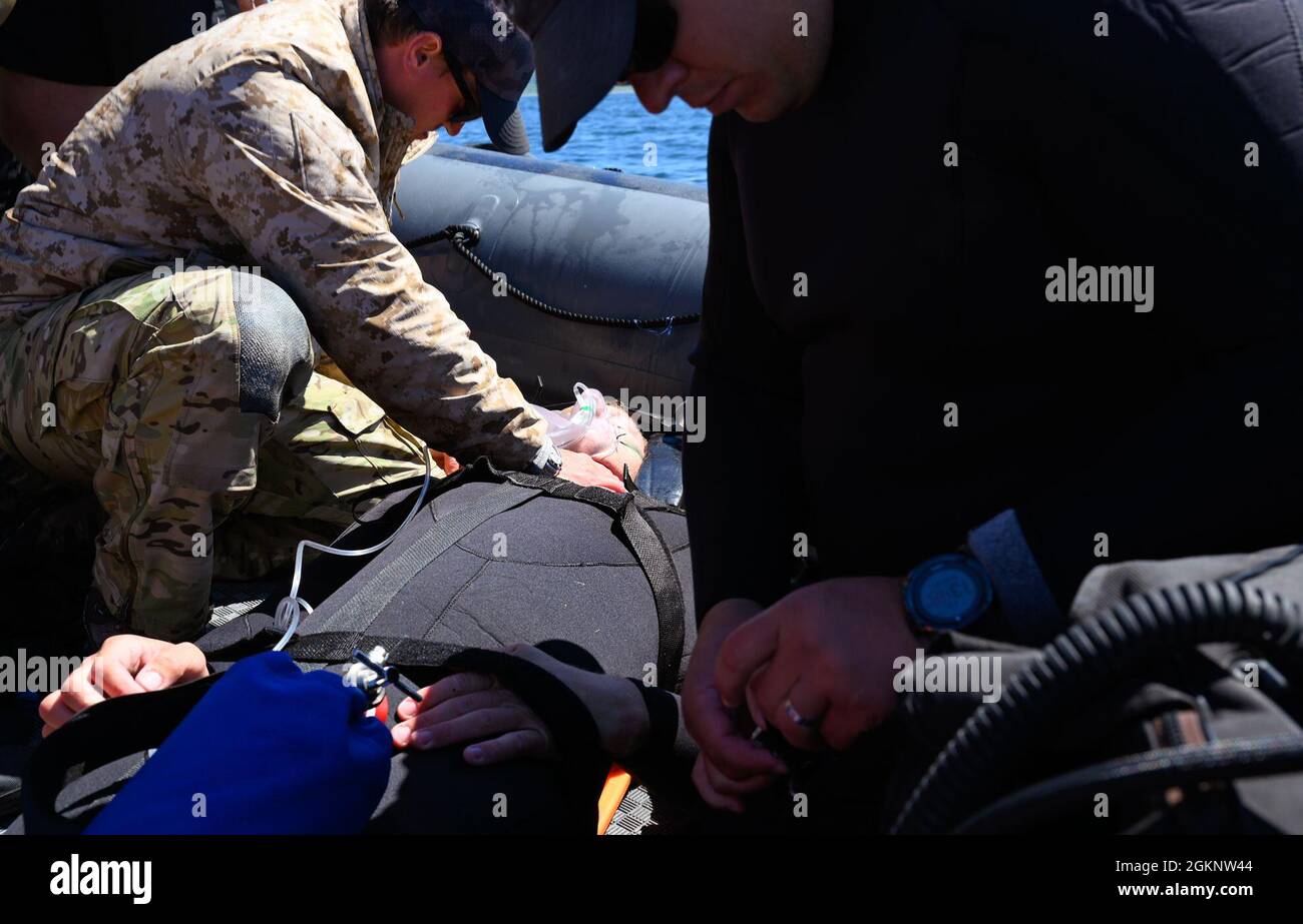 BALTIC SEA (June 8, 2021) Explosive Ordnance Disposal (EOD) Technicians ...