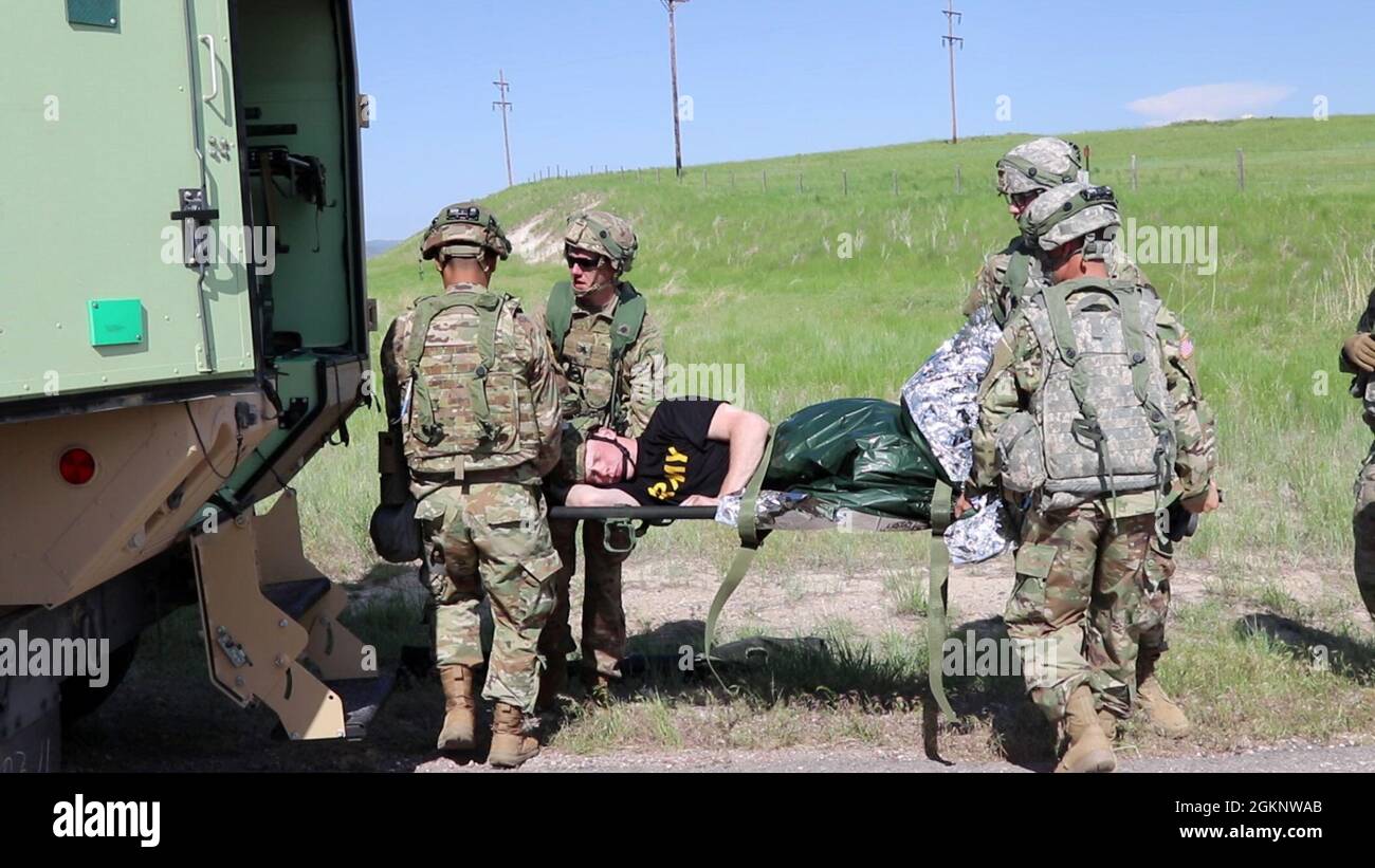 U.S. Army National Guard soldiers assigned to 2nd Battalion, 130th ...