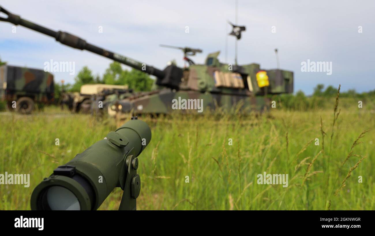Direct fire ranges hi-res stock photography and images - Alamy