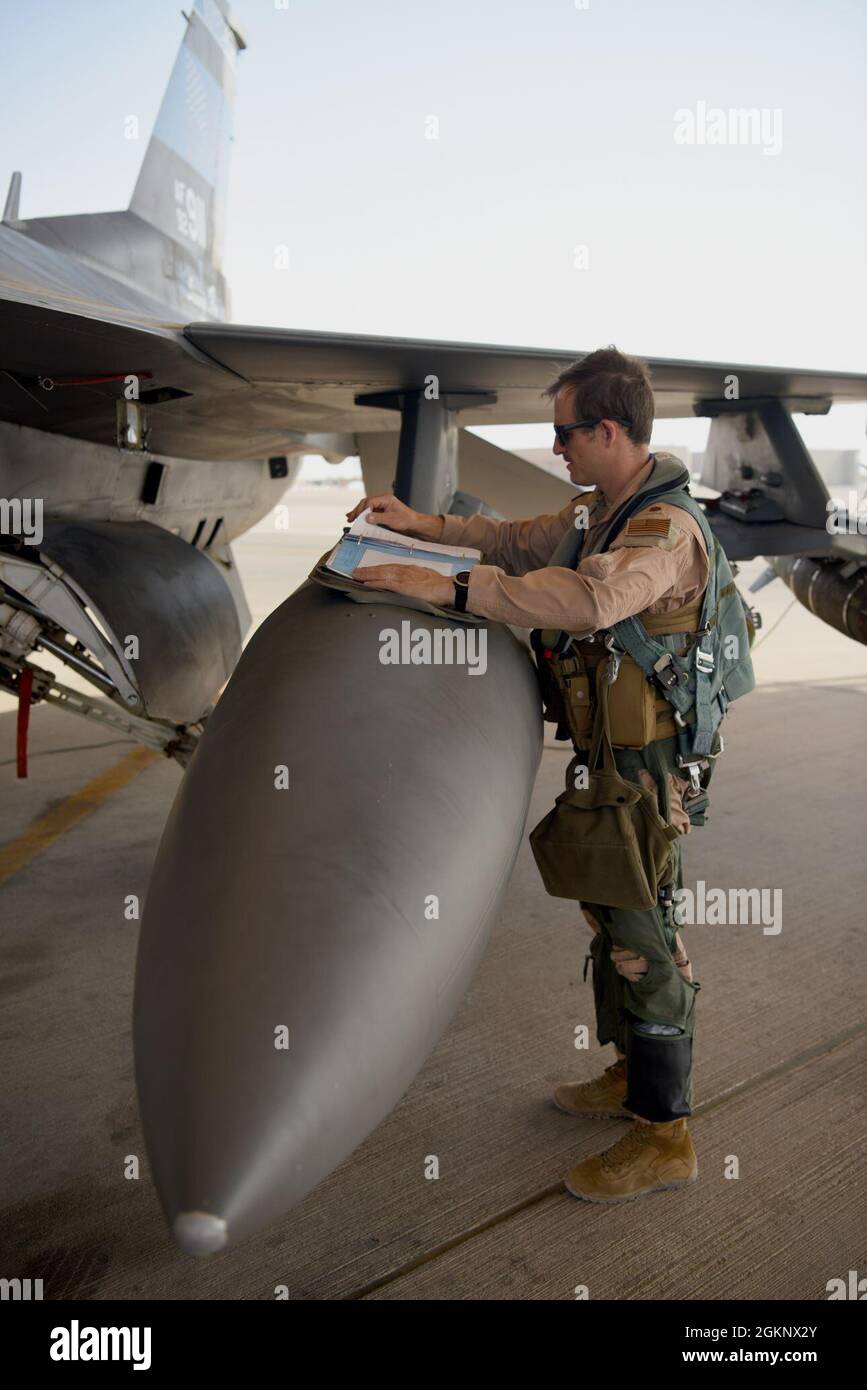 U.S. Air Force Maj. Taylor Roach, 157th Expeditionary Fighter Squadron ...