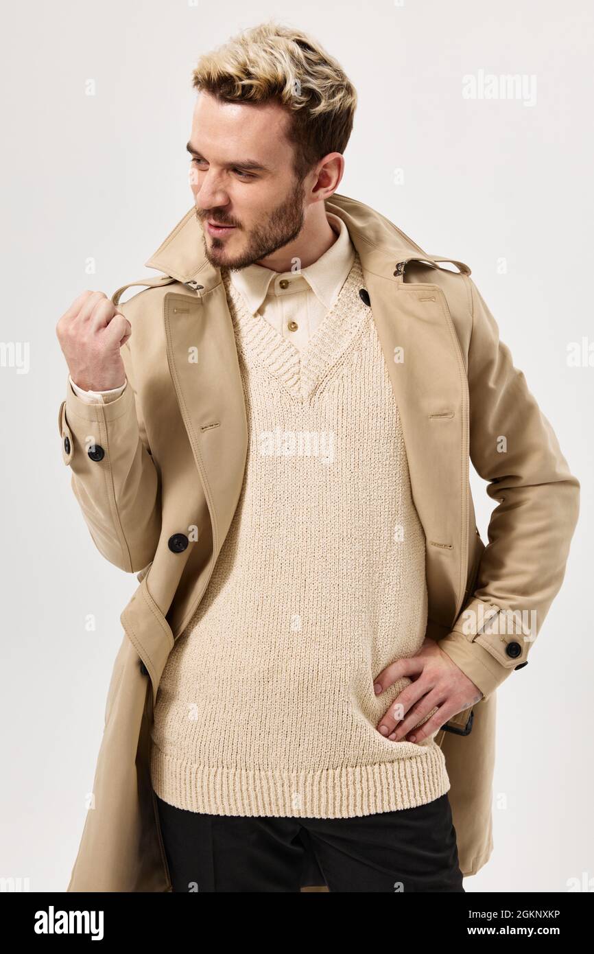 Beige cropped jacket hi-res stock photography and images - Alamy