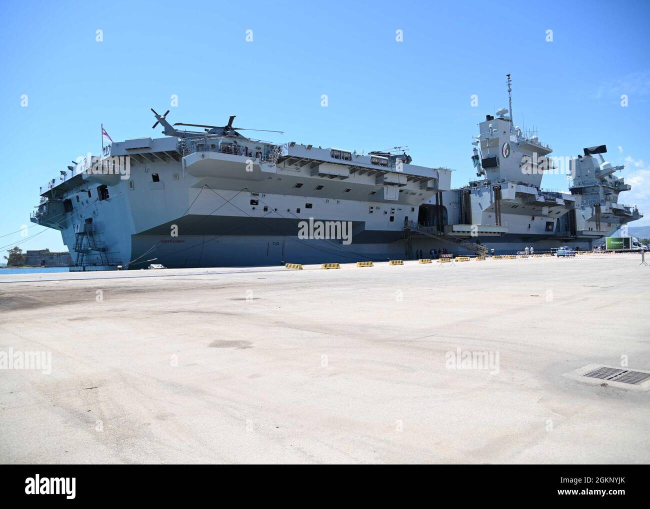 210609-N-OX321-1064 AUGUSTA, Italy (June 9, 2021) – British Royal Navy ...