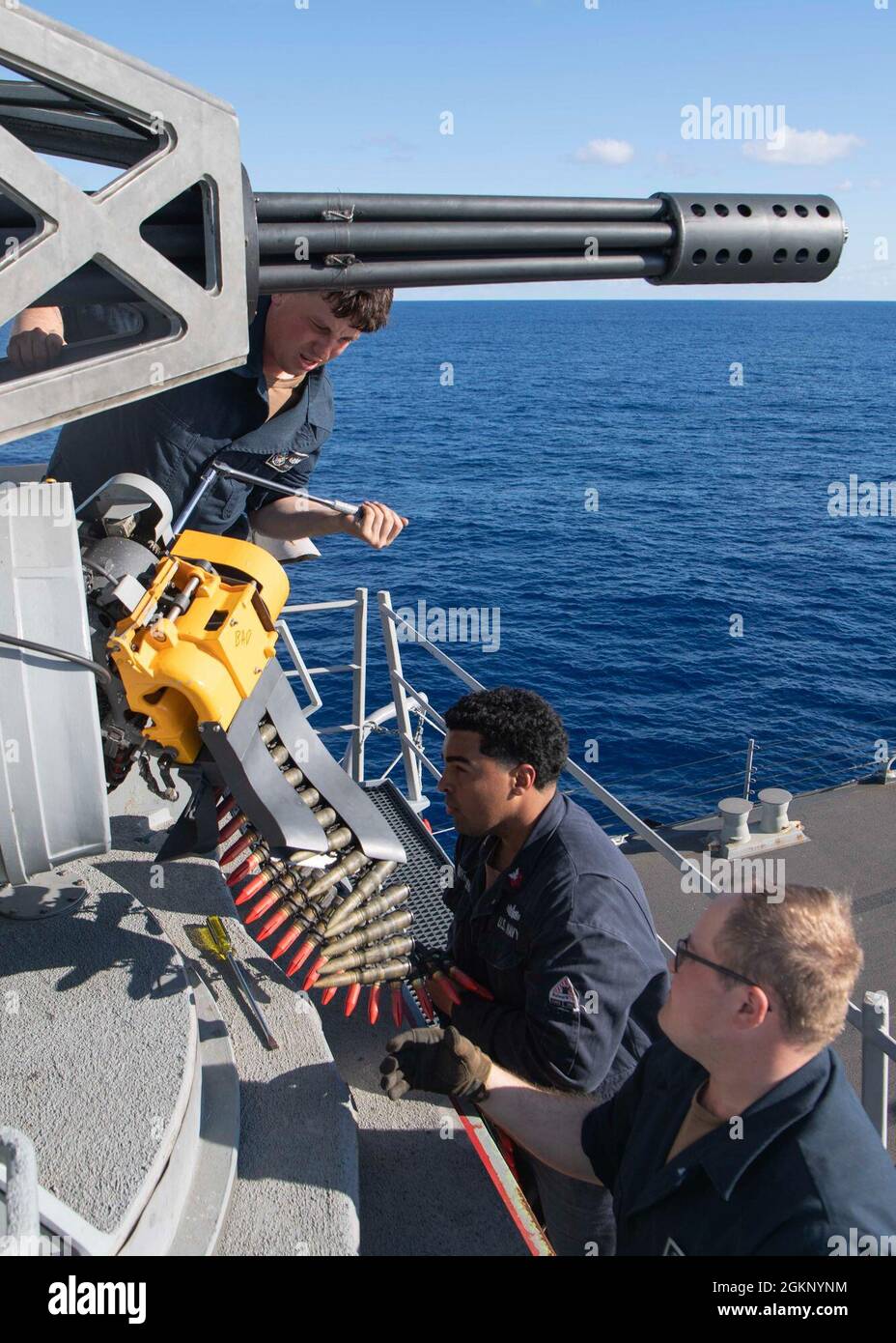 210609-N-CZ893-1054 PACIFIC OCEAN (June 9, 2021) Sailors upload ammo ...
