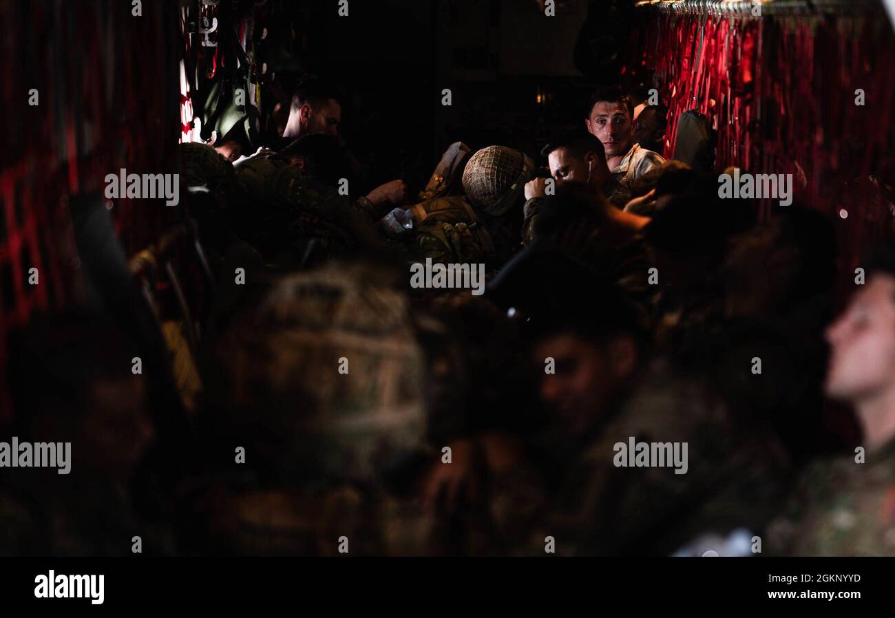 16th air assault brigade hi-res stock photography and images - Alamy