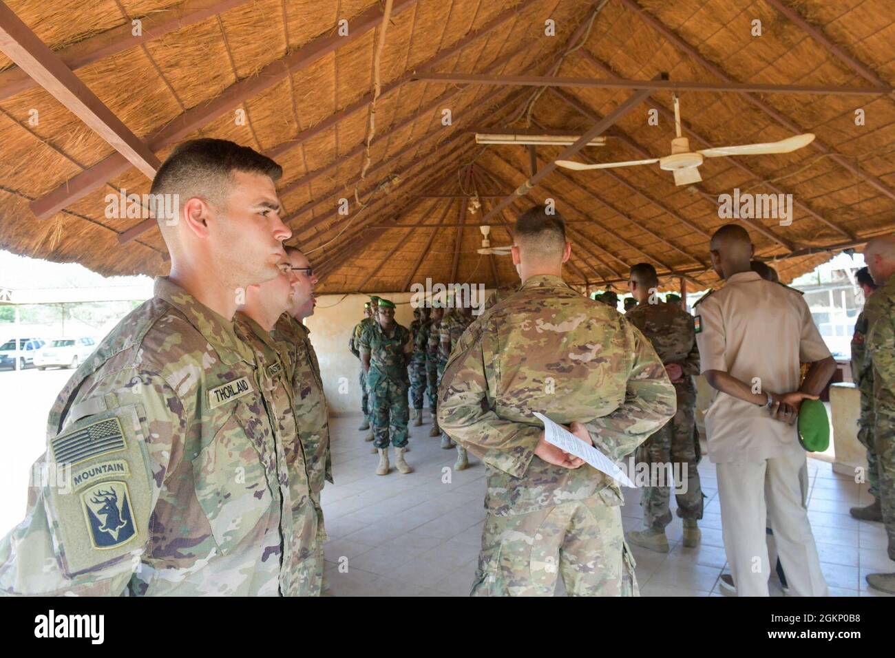 U.S. Army Soldiers assigned to Headquarters and Headquarters Company ...