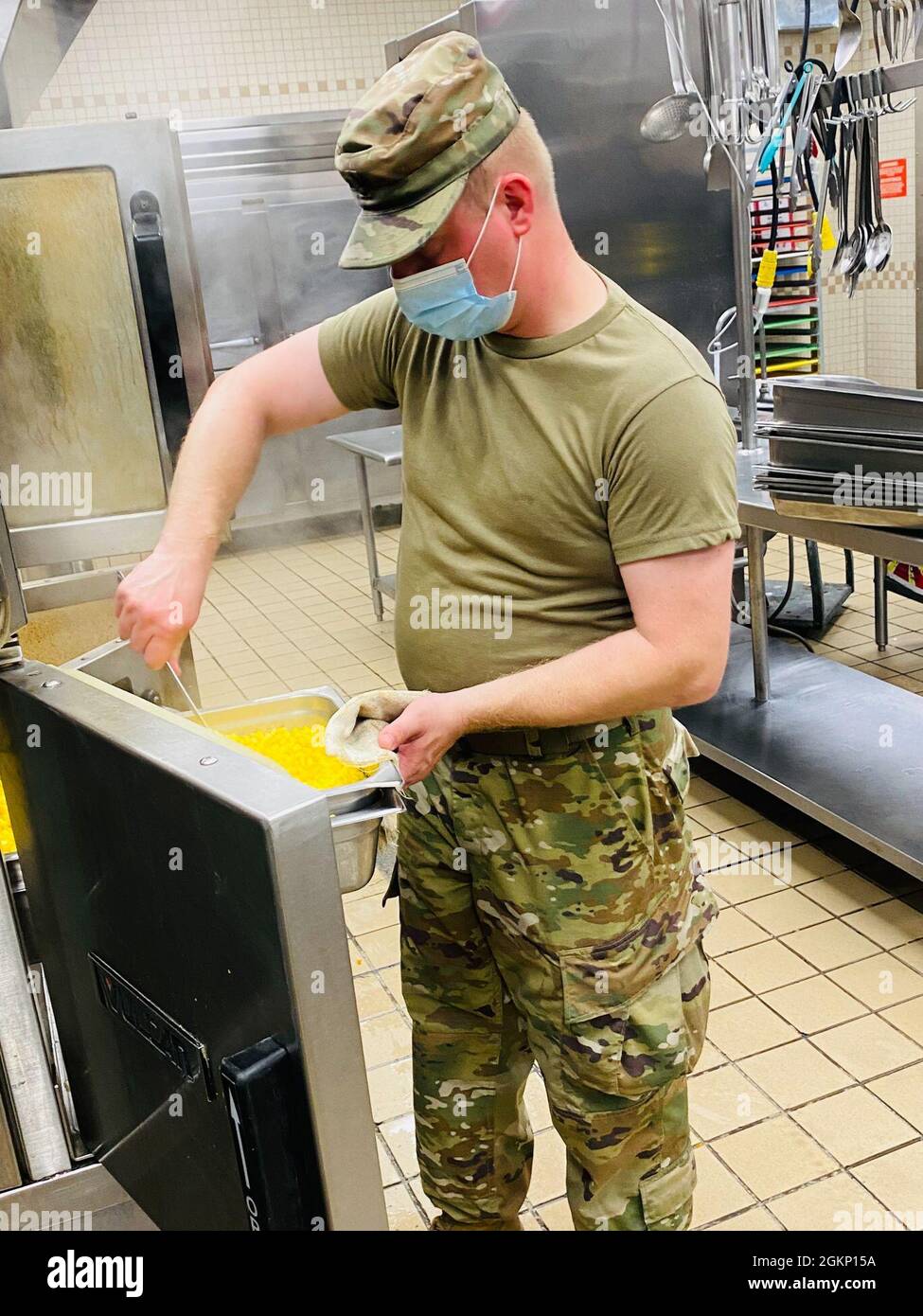 Mermites hi-res stock photography and images - Alamy