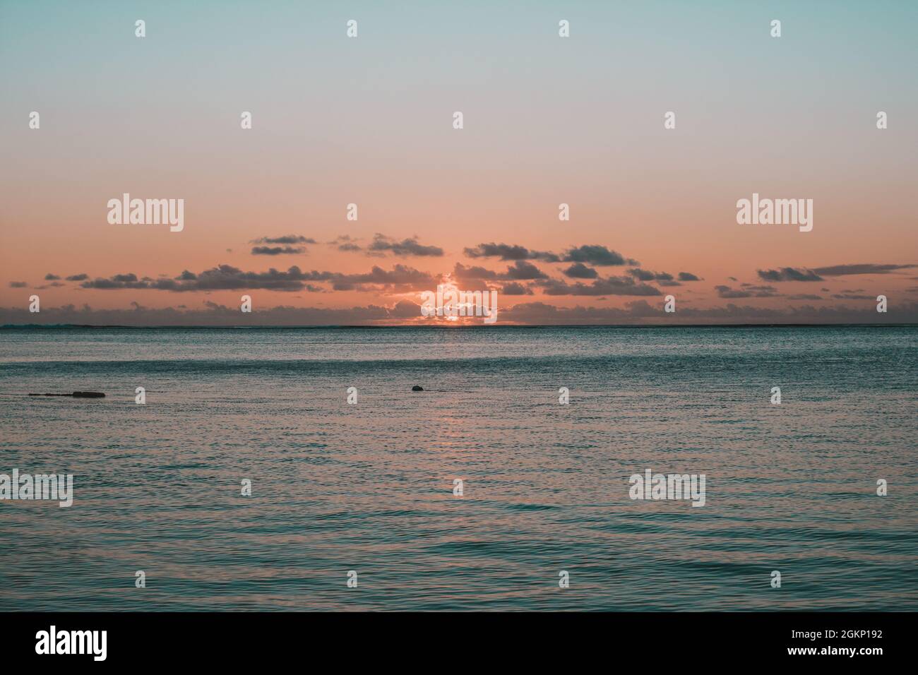 Sunset atmosphere horizon hi-res stock photography and images - Alamy