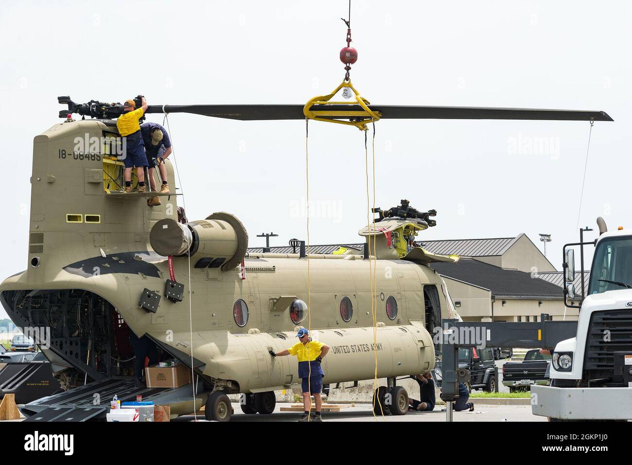 Boeing Defence Australia maintenance team members prepare a CH-47F ...