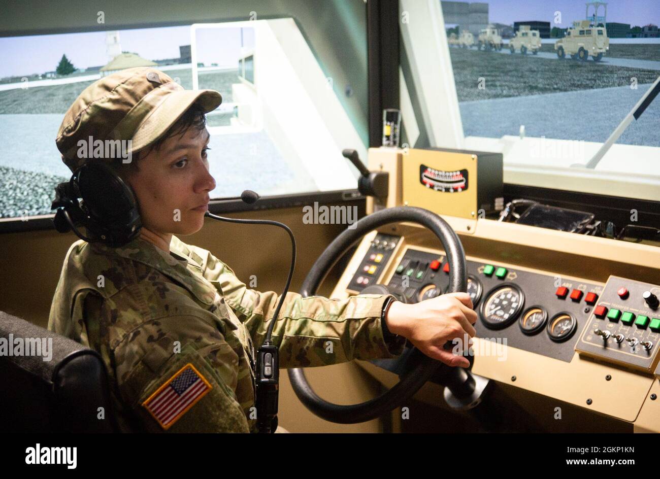 Army reserve soldiers training at the virtual clearance training suite ...