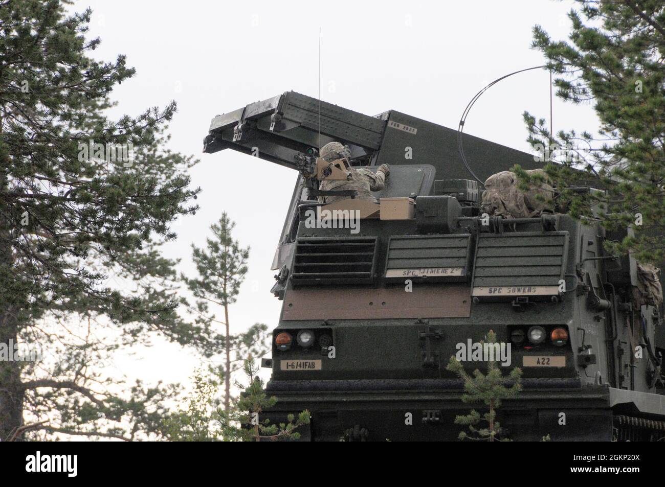 Soldiers assigned to 1st Battalion, 6th Field Artillery Regiment, 41st ...