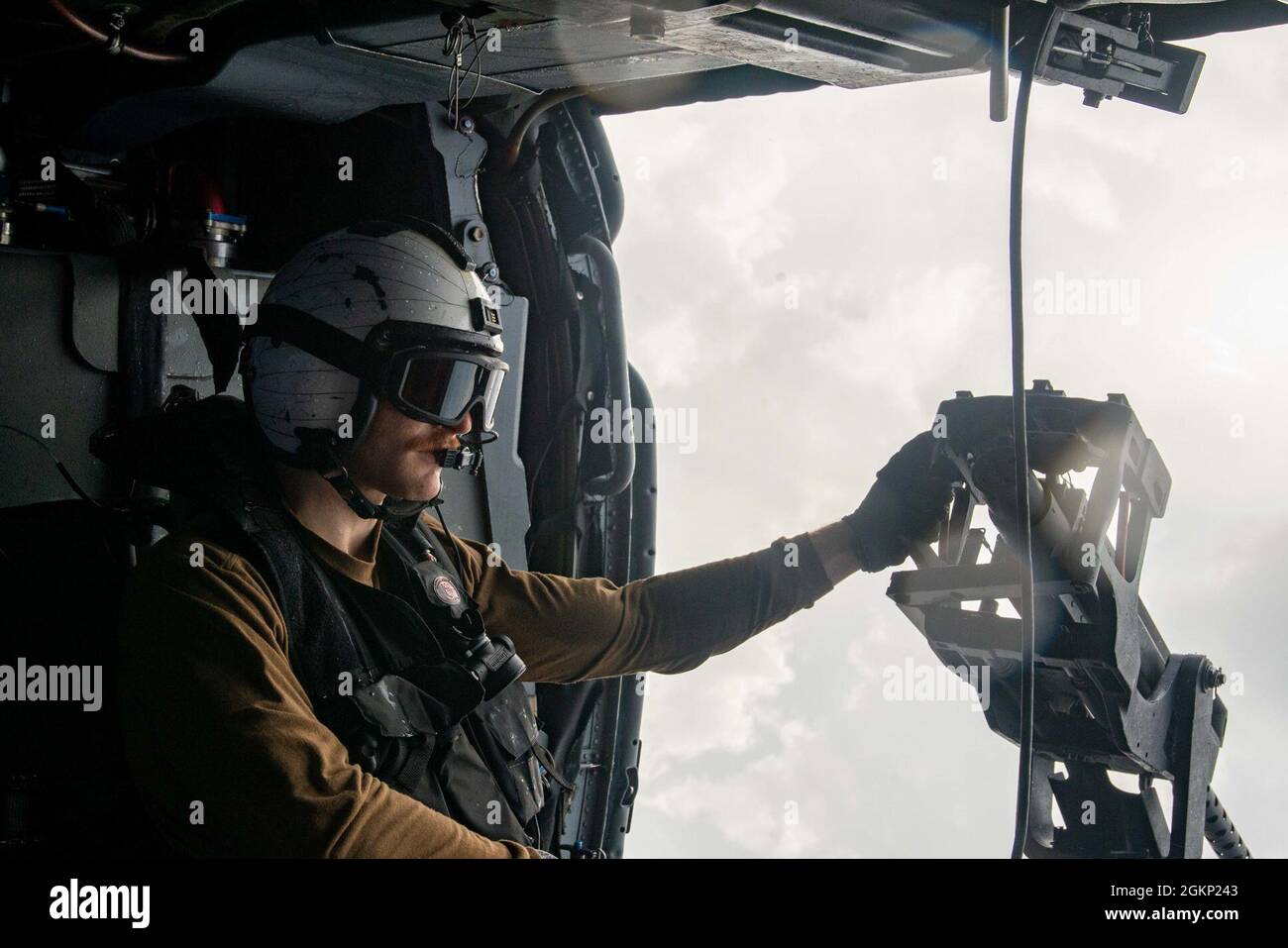 210610-N-DW158-1036 PHILIPPINE SEA (June 10, 2021) Naval Air Crewman ...