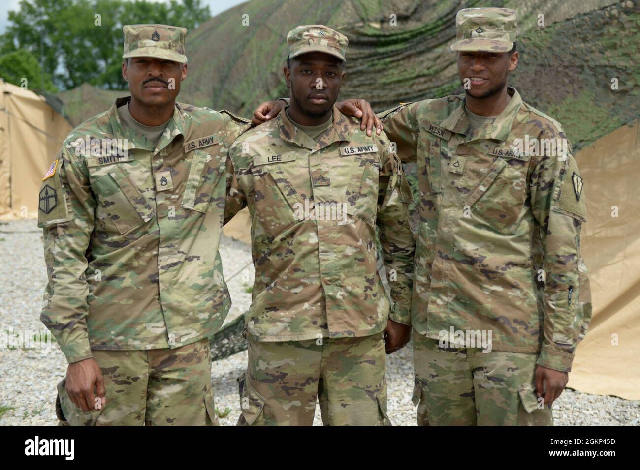 Indiana National Guard Staff Sgt. Robert Smith, of Gary, Cpl. Donnell ...